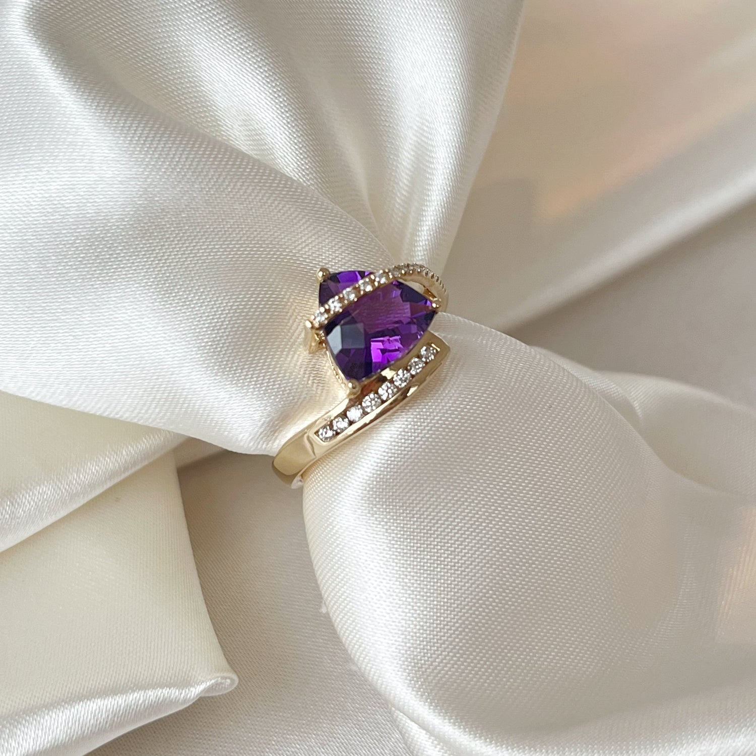 Geneva Lakes Jewelry & Gem Appraisers Shop Lake Geneva Jewelry & Gifts